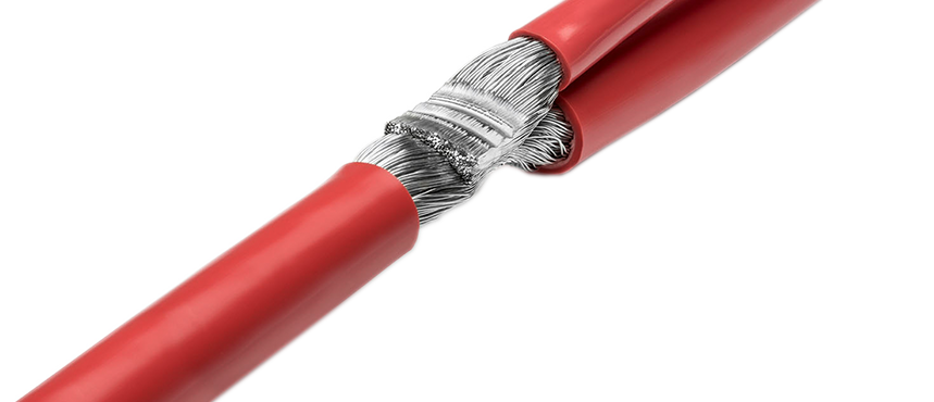 Large cable cross section for energy supply (so called middle strip)