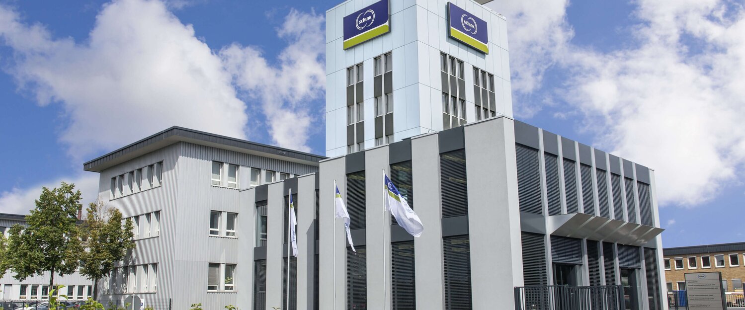 Schunk startet durch